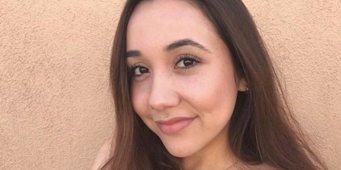 Jessica Elle Taylor - Age, Family, Bio | Famous Birthdays