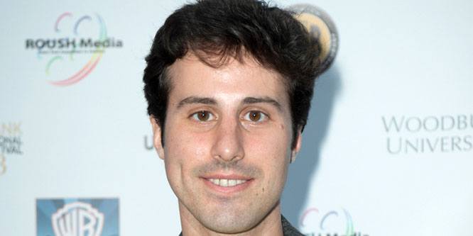 Jake Thomas (TV Actor) - Age, Family, Bio | Famous Birthdays