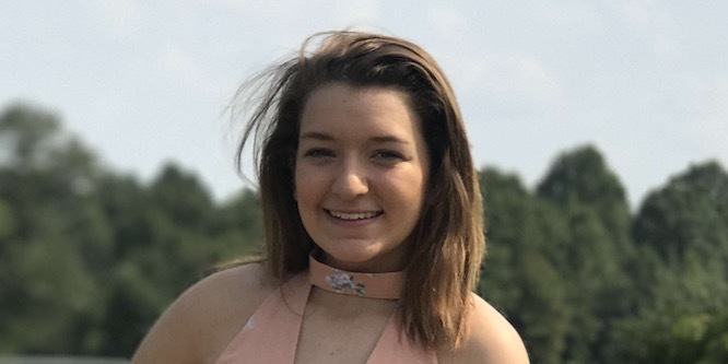 Victoria Thomas - Age, Family, Bio | Famous Birthdays