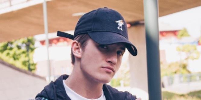 Dustin Todtberg - Age, Family, Bio | Famous Birthdays