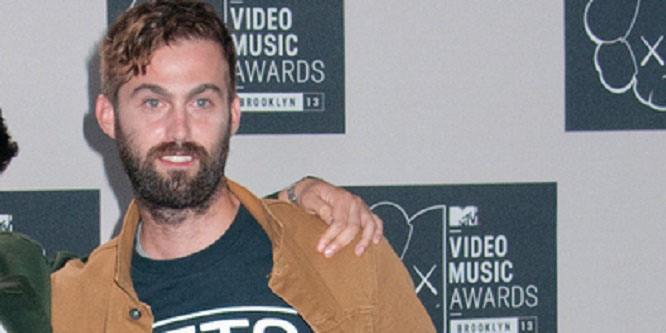 Chris Tomson - Age, Bio, Family | Famous Birthdays