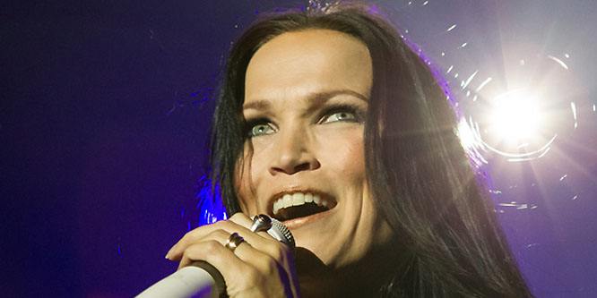 Tarja Turunen Edad, Familia, Biografía | Famous Birthdays