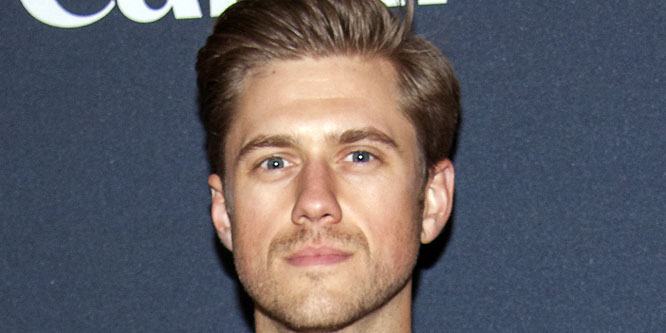 Aaron Tveit - Age, Bio, Family | Famous Birthdays