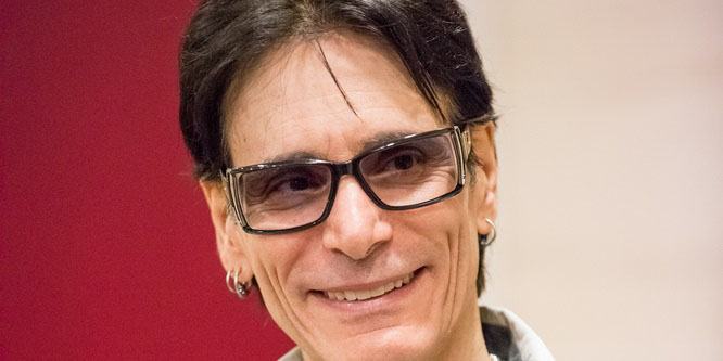 Steve Vai - Age, Bio, Family | Famous Birthdays