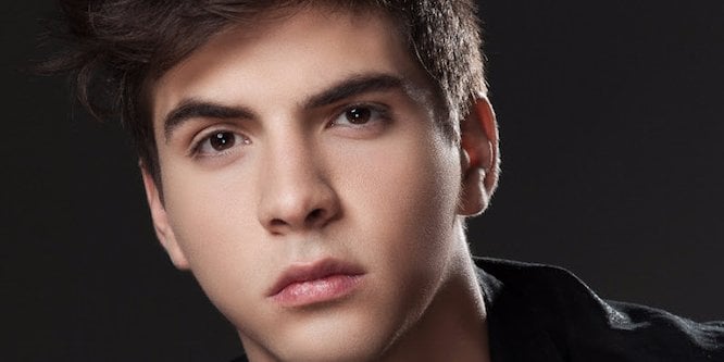 Johann Vera - Age, Bio, Family | Famous Birthdays