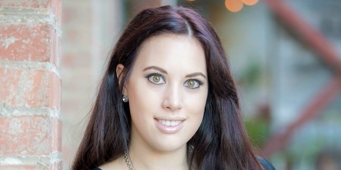 Melissa Weiss - Age, Bio, Family | Famous Birthdays