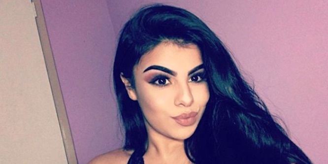 Elizabeth Wetzel - Age, Family, Bio | Famous Birthdays