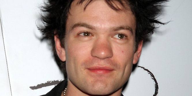 Deryck Whibley - Age, Bio, Family | Famous Birthdays