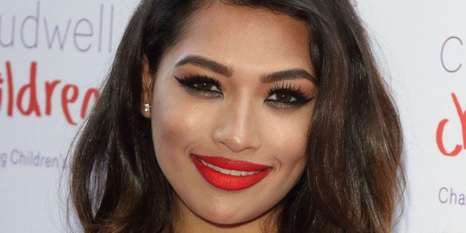 Vanessa White - Age, Bio, Family | Famous Birthdays