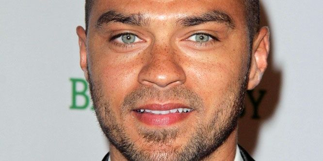 Jesse Williams Eyes Really Blue