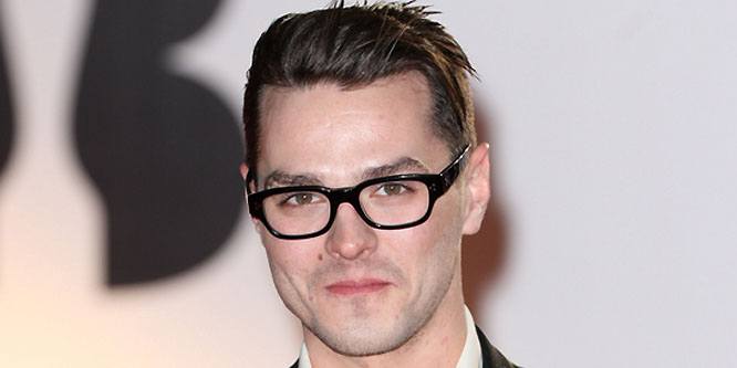 Matt Willis (Pop Singer) - Age, Bio, Family | Famous Birthdays