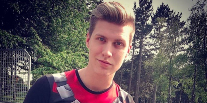 Rene Wurz - Age, Bio, Family | Famous Birthdays