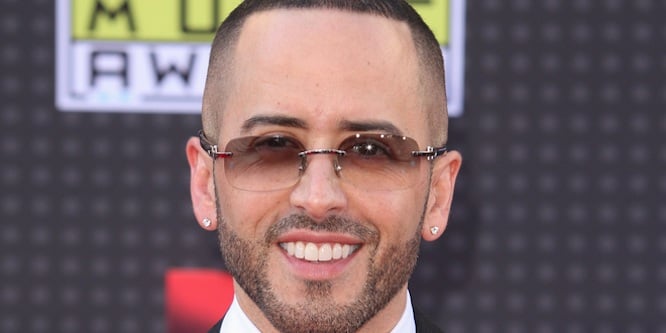 Yandel - Edad, Familia, Biografía | Famous Birthdays