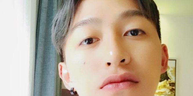 Tosh Zhang - Age, Bio, Family | Famous Birthdays