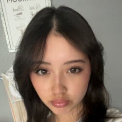 Layla Acosta - Age, Bio, Family | Famous Birthdays