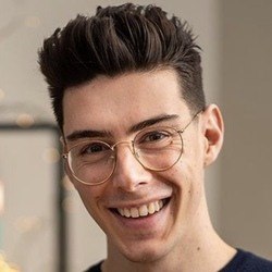 Matt Adlard - Age, Bio, Family | Famous Birthdays