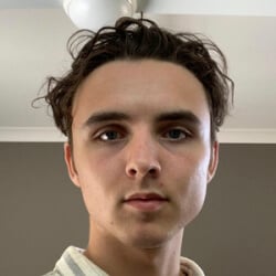 Sam Hogan - Bio, Family | Famous Birthdays