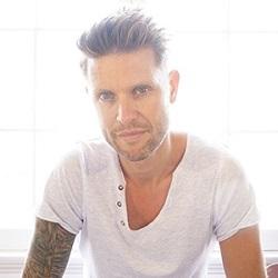 Andrew Allen - Age, Bio, Family | Famous Birthdays