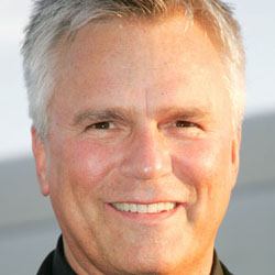 Richard Dean Anderson - Age, Bio, Family | Famous Birthdays