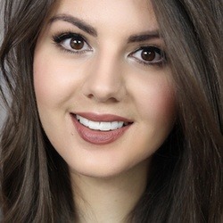 Rachael Annear - Age, Bio, Family | Famous Birthdays