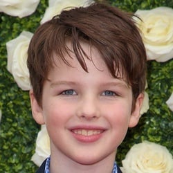 17 Year Old Celebrities | Famous Birthdays