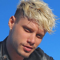 Mattassez Assez - Age, Bio, Family | Famous Birthdays