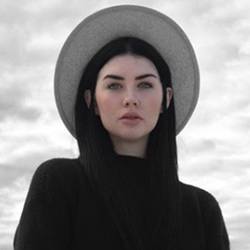 Rachel Aust - Age, Bio, Family | Famous Birthdays