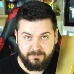 Austin John Plays - Age, Bio, Family | Famous Birthdays