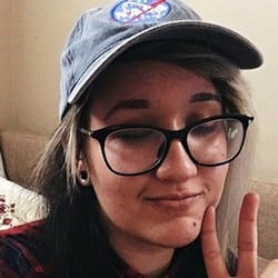 DizzyKitten - Age, Bio, Family | Famous Birthdays