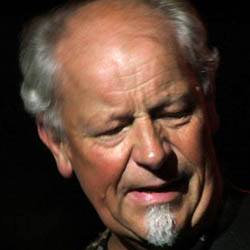 Martin Barre - Age, Bio, Family | Famous Birthdays