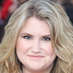 Jillian Bell - Age, Bio, Family | Famous Birthdays