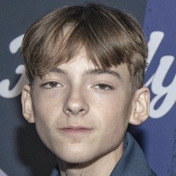 Jonah Beres - Age, Bio, Family | Famous Birthdays