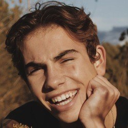 Jake Bieniewicz - Age, Bio, Family | Famous Birthdays