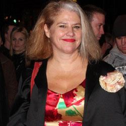 Denise Black - Age, Bio, Family | Famous Birthdays