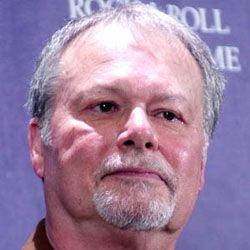 Bob Bogle - Bio, Family | Famous Birthdays