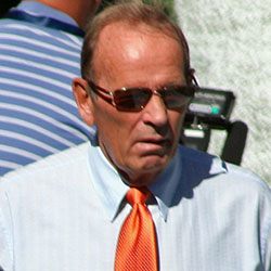 Pat Bowlen - Bio, Family | Famous Birthdays