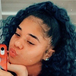 Breezy.briiiii - Age, Bio, Family | Famous Birthdays