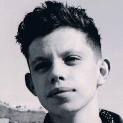 Alex Brooks (YouTube Star) - Age, Bio, Family | Famous Birthdays