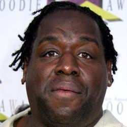 Famous Bruces | Famous Birthdays