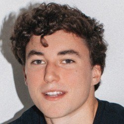 Devin Caherly - Age, Bio, Family | Famous Birthdays