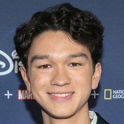 Charlie Bushnell - Age, Bio, Family | Famous Birthdays