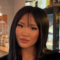 Stephanie Chen - Age, Bio, Family | Famous Birthdays