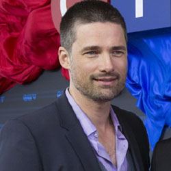 Warren Christie - Age, Bio, Family | Famous Birthdays