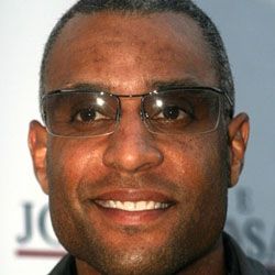 Tony Clark - Age, Bio, Family | Famous Birthdays