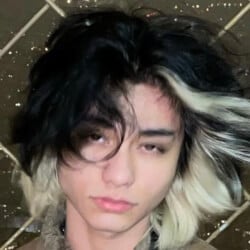 Tristan Phipps - Age, Bio, Family | Famous Birthdays