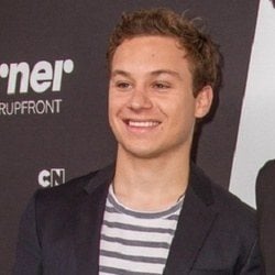 Finn Cole - Age, Bio, Family | Famous Birthdays