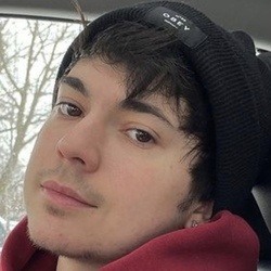 Sam Collins (YouTube Star) - Age, Bio, Family | Famous Birthdays