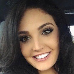 Ashlyn Coray - Age, Bio, Family | Famous Birthdays