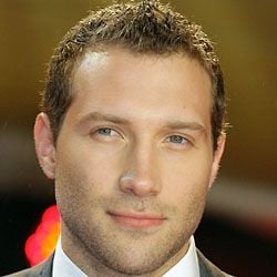 40 Year Old Actors | Famous Birthdays