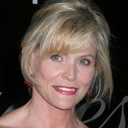 Catherine Crier - Age, Bio, Family | Famous Birthdays